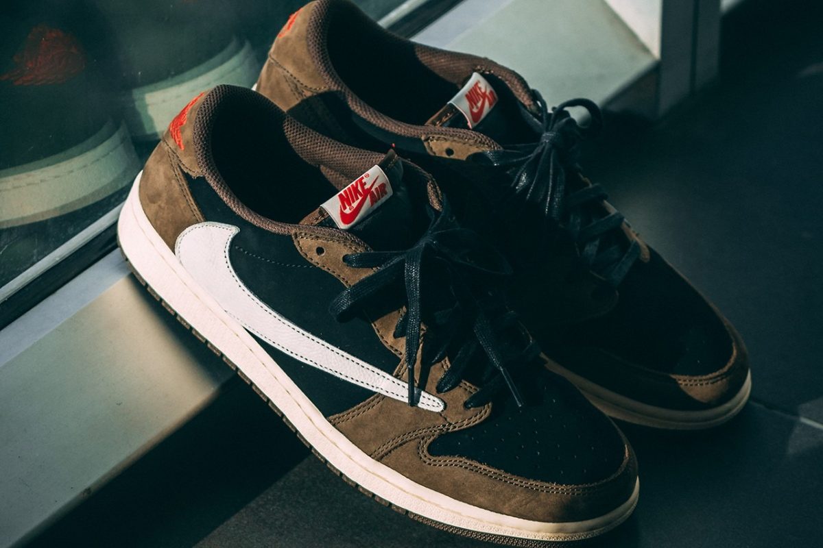 Giày nam Travis Scott x Air Jordan 1 Low Cactus Jack CQ4277-001 ...