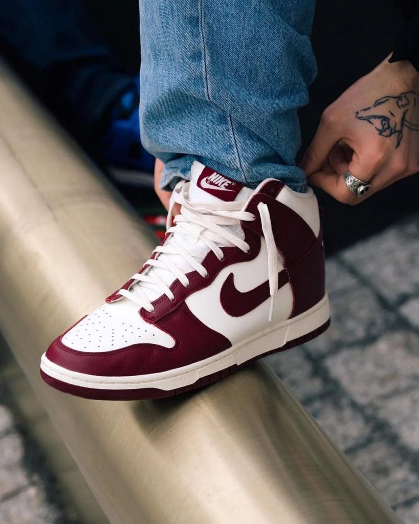 Giày Nike Dunk High 'Team Red' DD1869-101