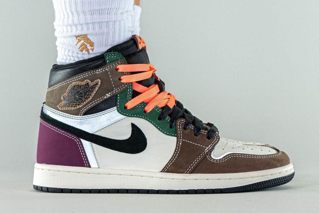 Chiêm ngưỡng hình ảnh đôi Air Jordan 1 "Hand Crafted"