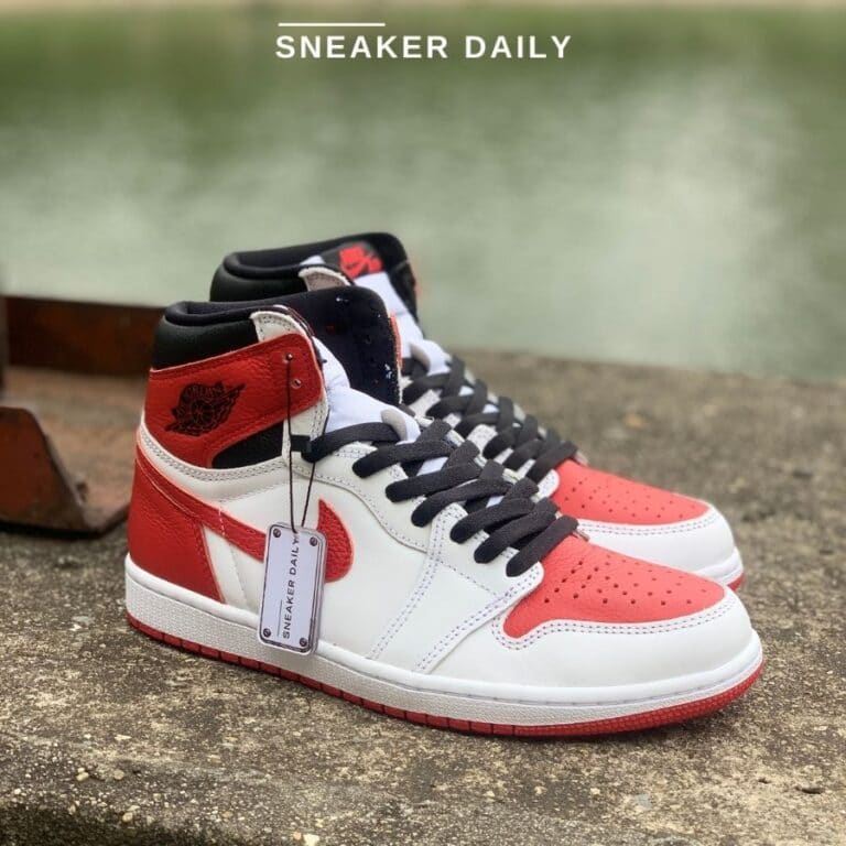 Giày Nike Air Jordan 1 Retro High OG 'Heritage' 555088-161