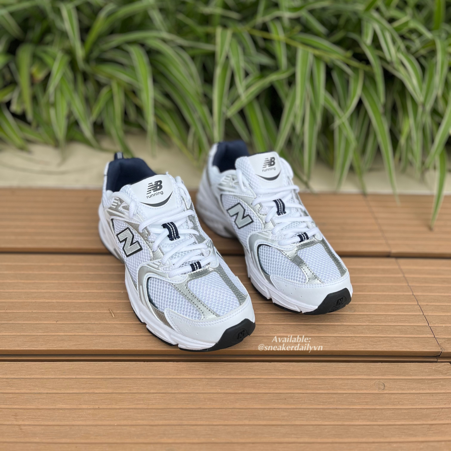 Giày New Balance 530 Retro 'Running Navy' MR530SG