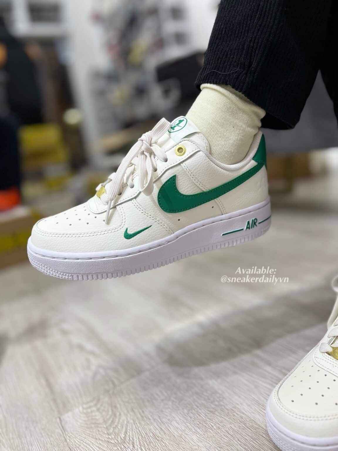 Giày Nike Air Force 1 '07 LV8 '40th Anniversary - Sail Malachite ...