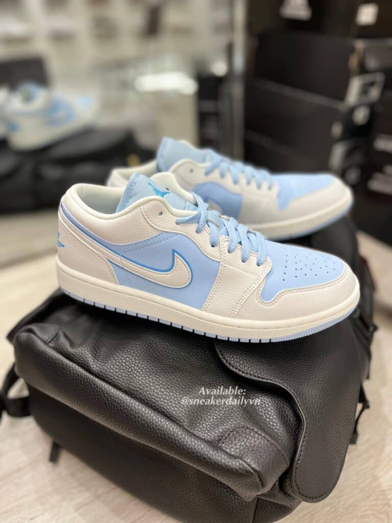 Giày Nike Air Jordan 1 Low SE Reverse Ice Blue (W) DV1299-104