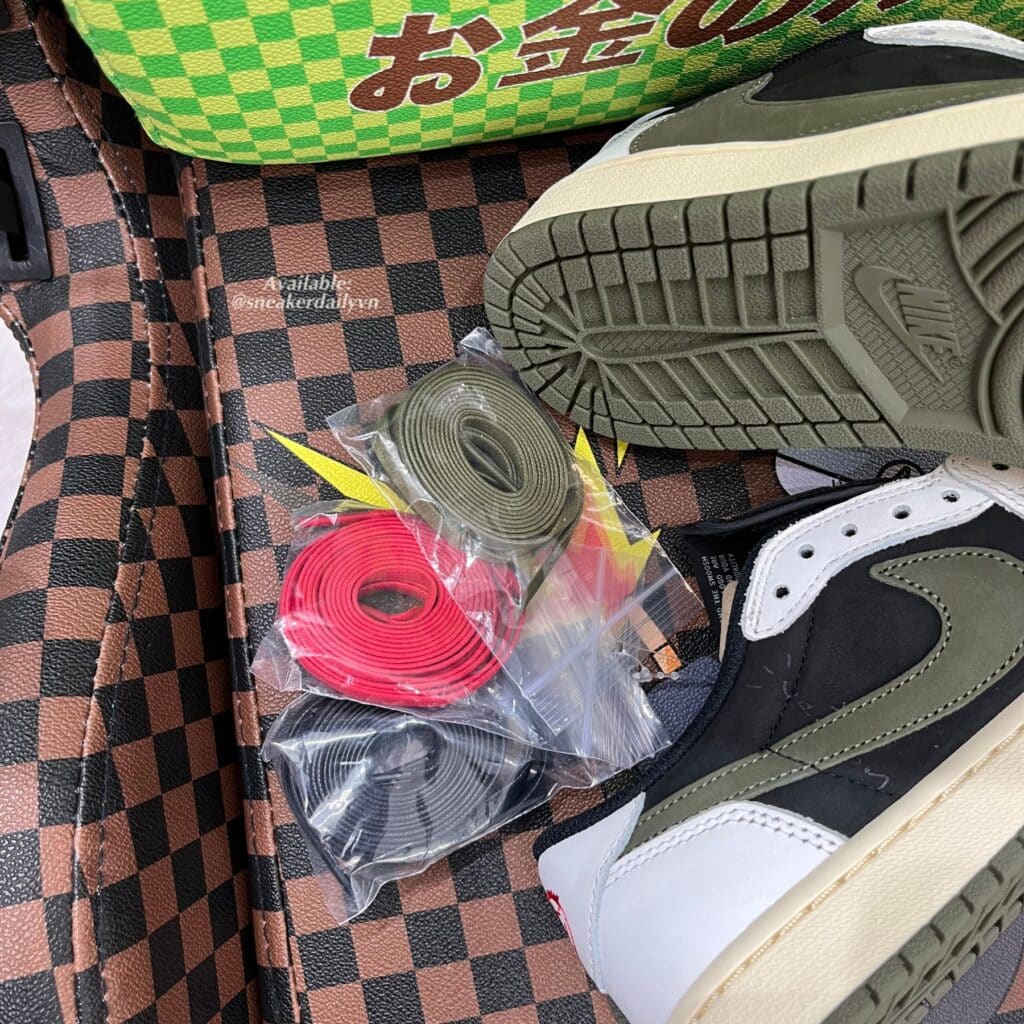 Giày Nike Travis Scott x Air Jordan 1 Low OG “Olive” DZ4137-106