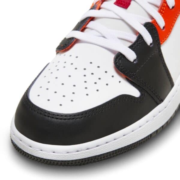 Giày Nike Air Jordan 1 Low “Born To Fly” FJ7222-101