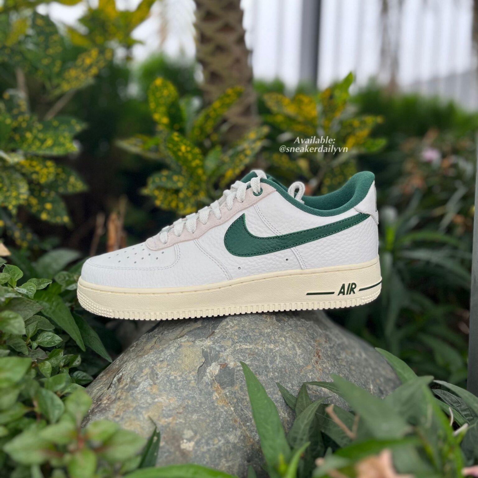 Giày Nike Air Force 1 Low '07 LX Command Force 'Gorge Green' (W) DR0148-102