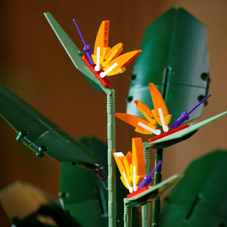 Lego Bird of Paradise 10289