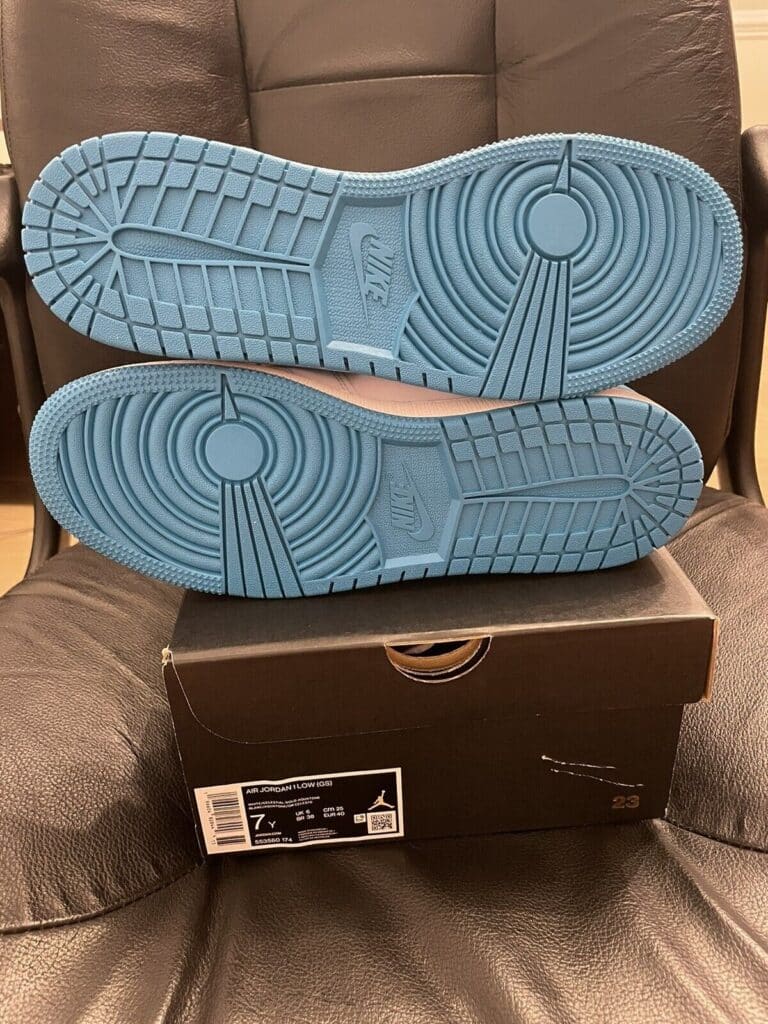 Giày Air Jordan 1 Low 'Aquatone' (GS) 553560-174