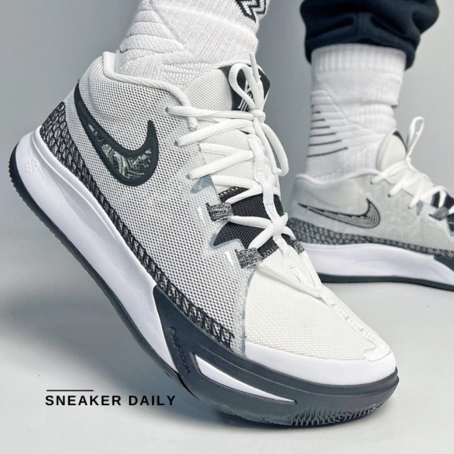 Giày Nike Kyrie Flytrap 6 EP 'White Black' DM1126-101