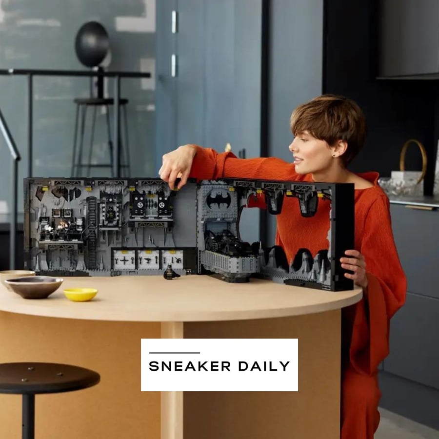 Lego Batcave™ – Shadow Box 76252