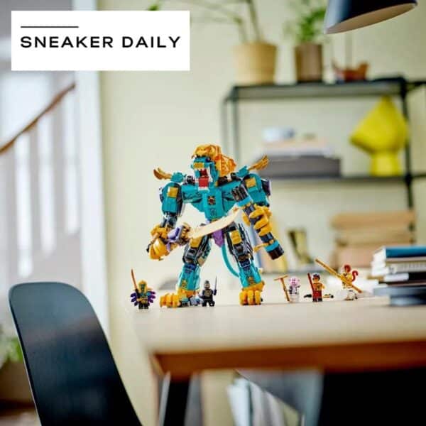 Lego The Mighty Azure Lion 80048