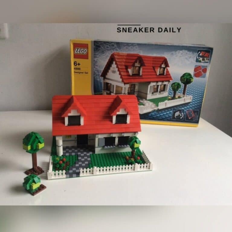 Lego Buildings 4886