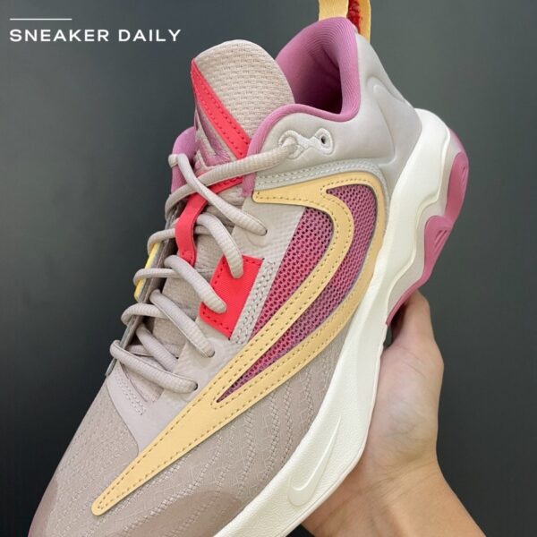 Giày Nike Glannis Immortality 3 EP 'Fossil Stone Desert Berry' DZ7534-200