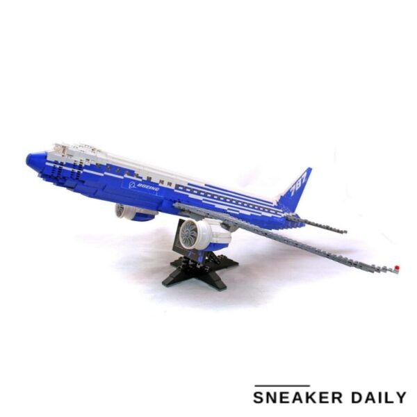Lego Boeing 787 Dreamliner 10177