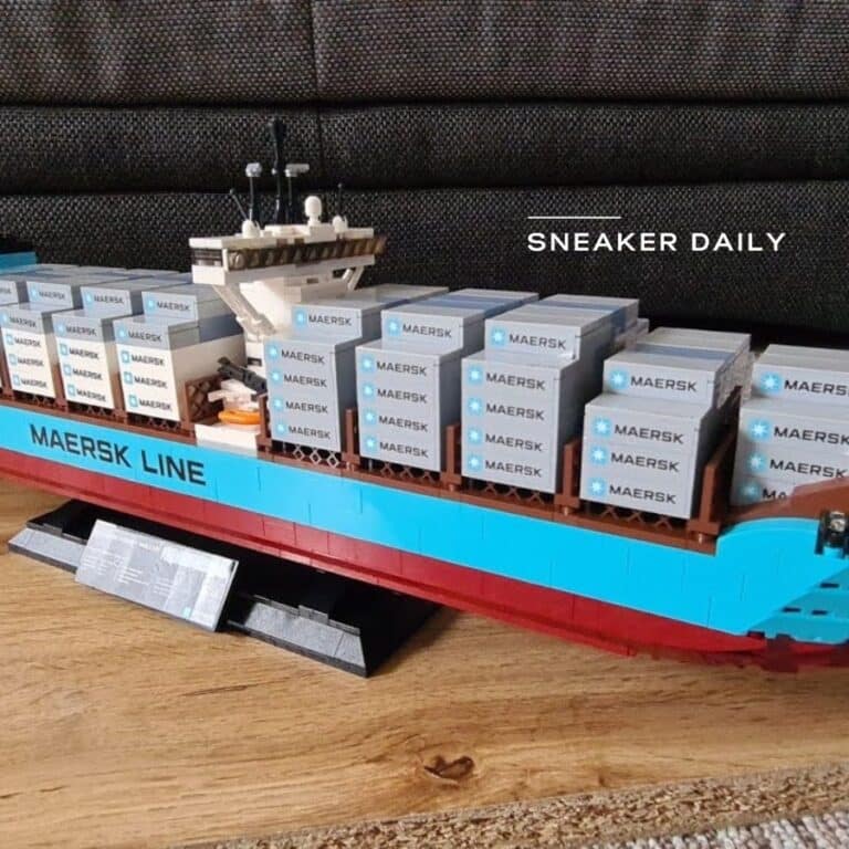 Lego Maersk Line Triple-E 10241