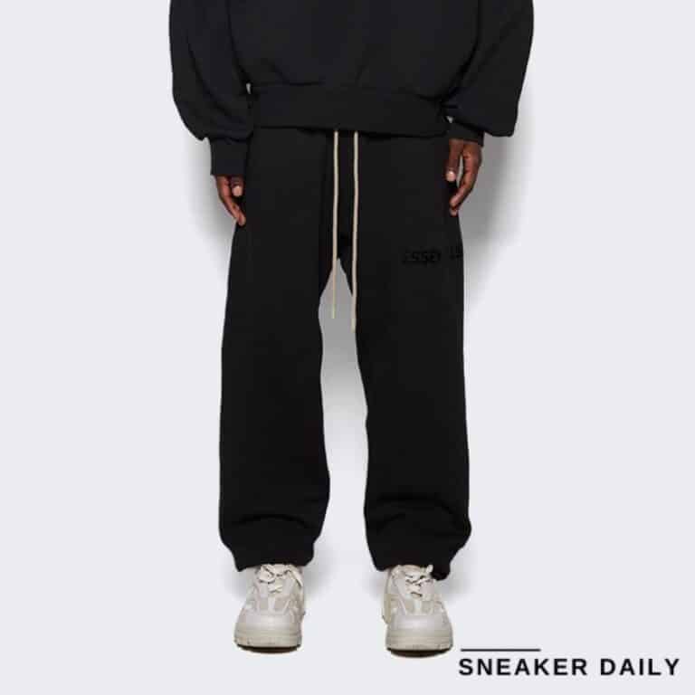 Quần Fear Of God Essentials Pants Jet Black