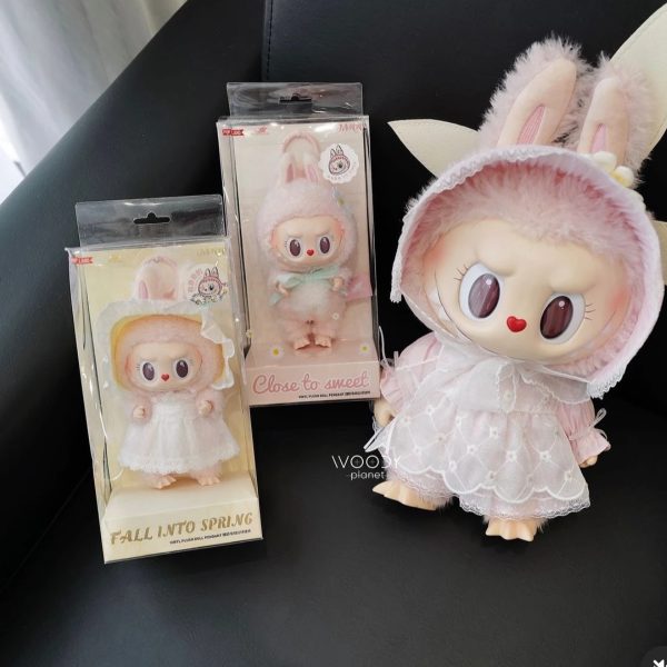 Mô hình Pop Mart The Monsters Mokoko Fall Into Spring 17cm 6941448666227