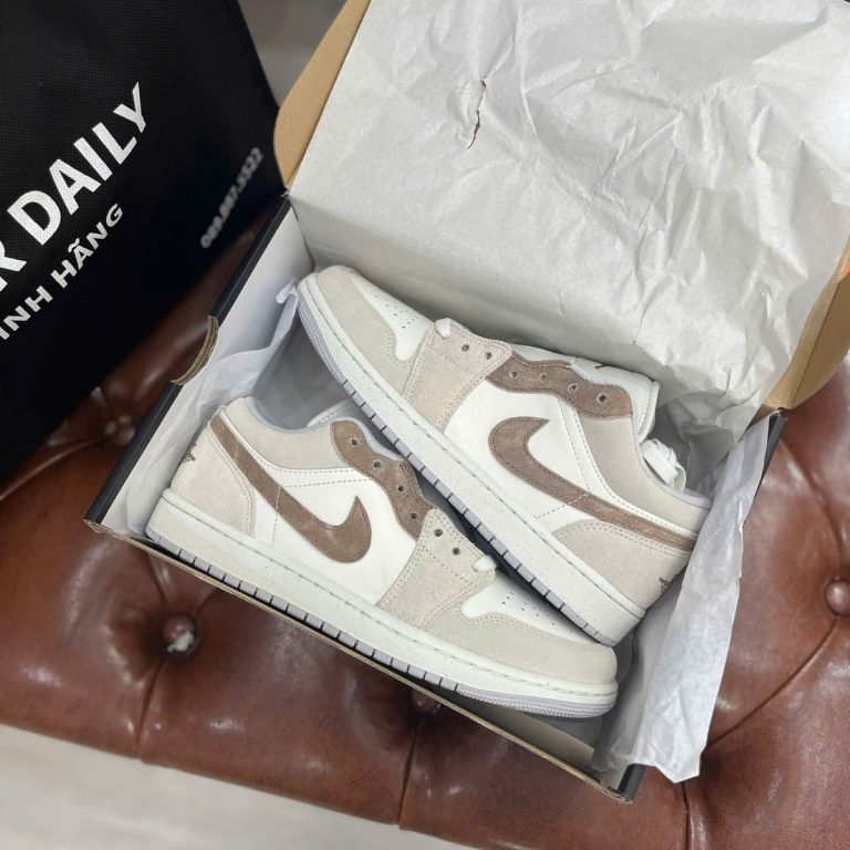 Giày Air Jordan 1 Low 'Light Bone' HF1567-200