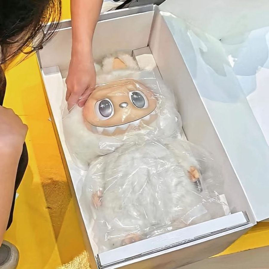 The Monsters Labubu Angel in Clouds Vinyl Face doll - tác phẩm nghệ ...