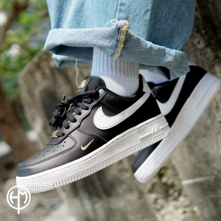 Giày Nike Air Force 1 '07 Essential 'Black White' CZ0270-001