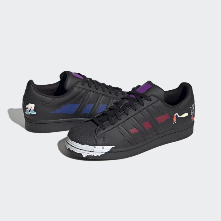 Giày adidas Superstar 'Comic Art' GW5783